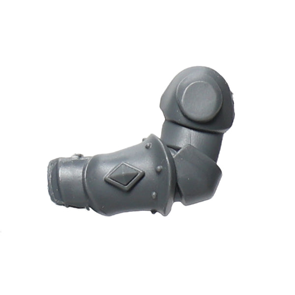 Warhammer 40K Games Workshop Space Wolves Wolf Guard Battle Leader Arm ...