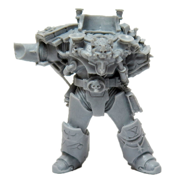 Warhammer 40K Forgeworld Word Bearers Zardu Layak Torso Legs | Egg Head ...